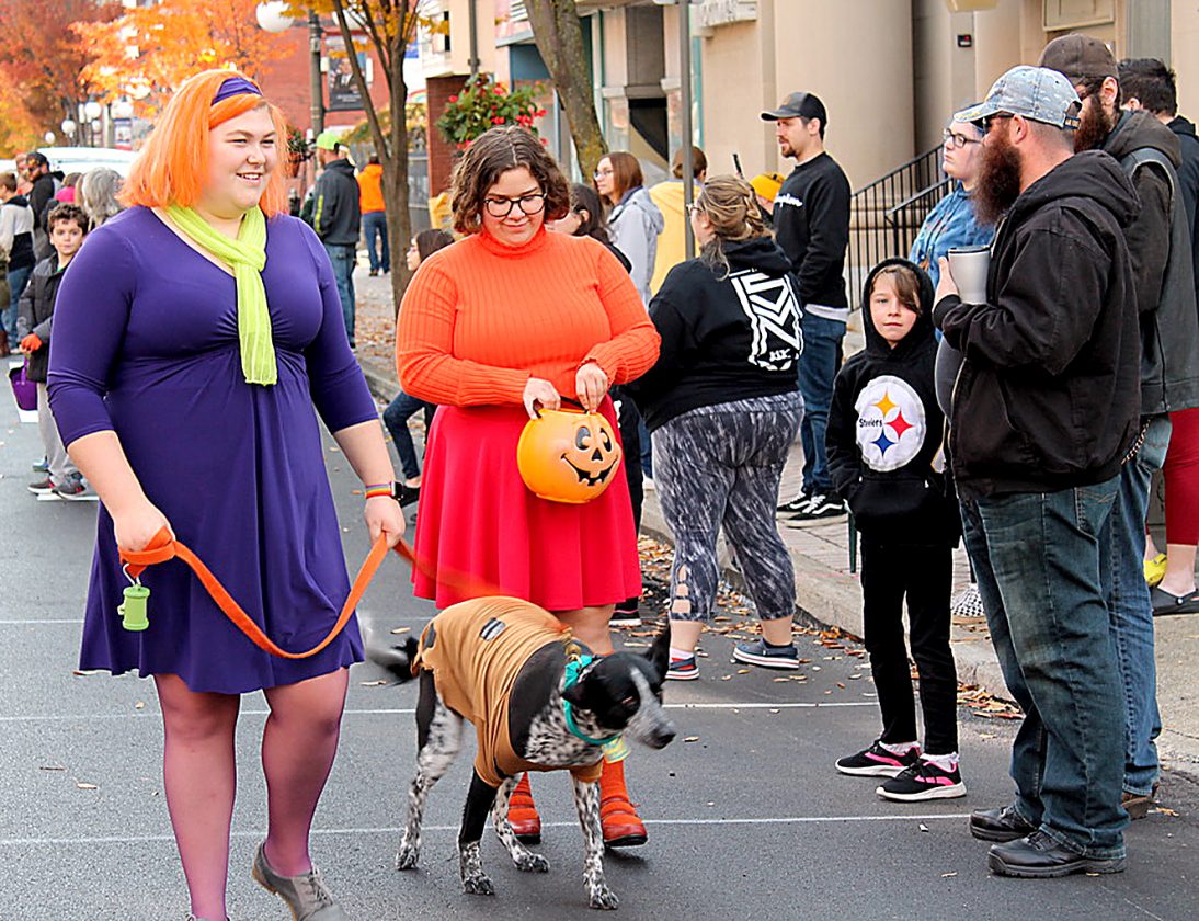 Hundreds participate in parade; Prizes awarded in 22 categories | News ...